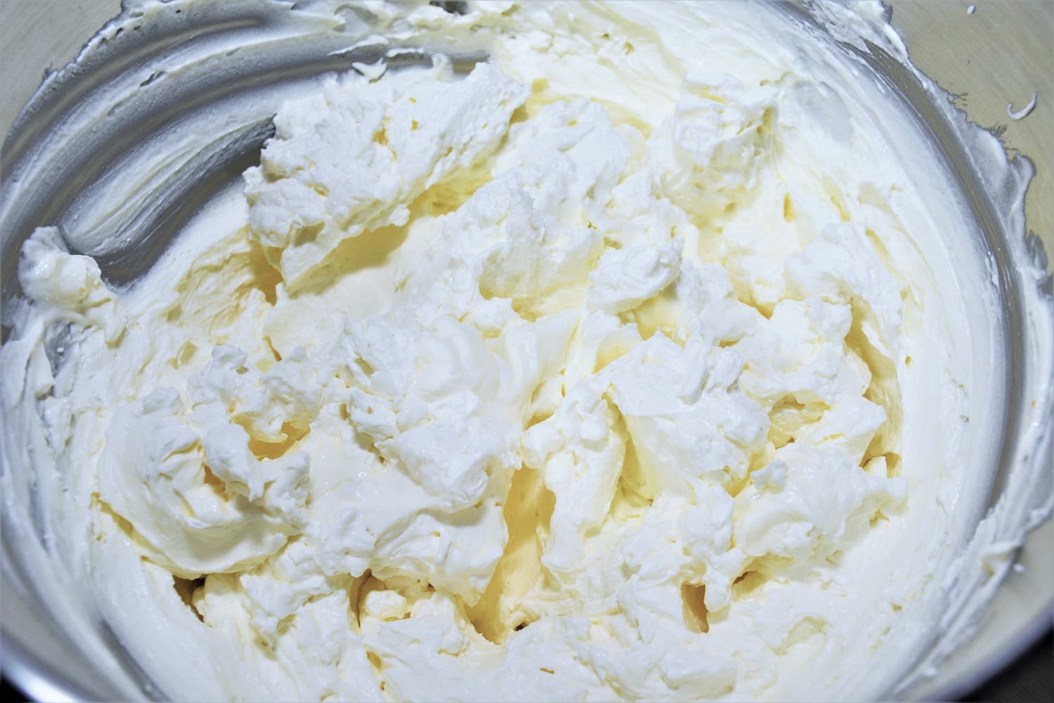 Erdbeer-Quark-Becher mit Oreo